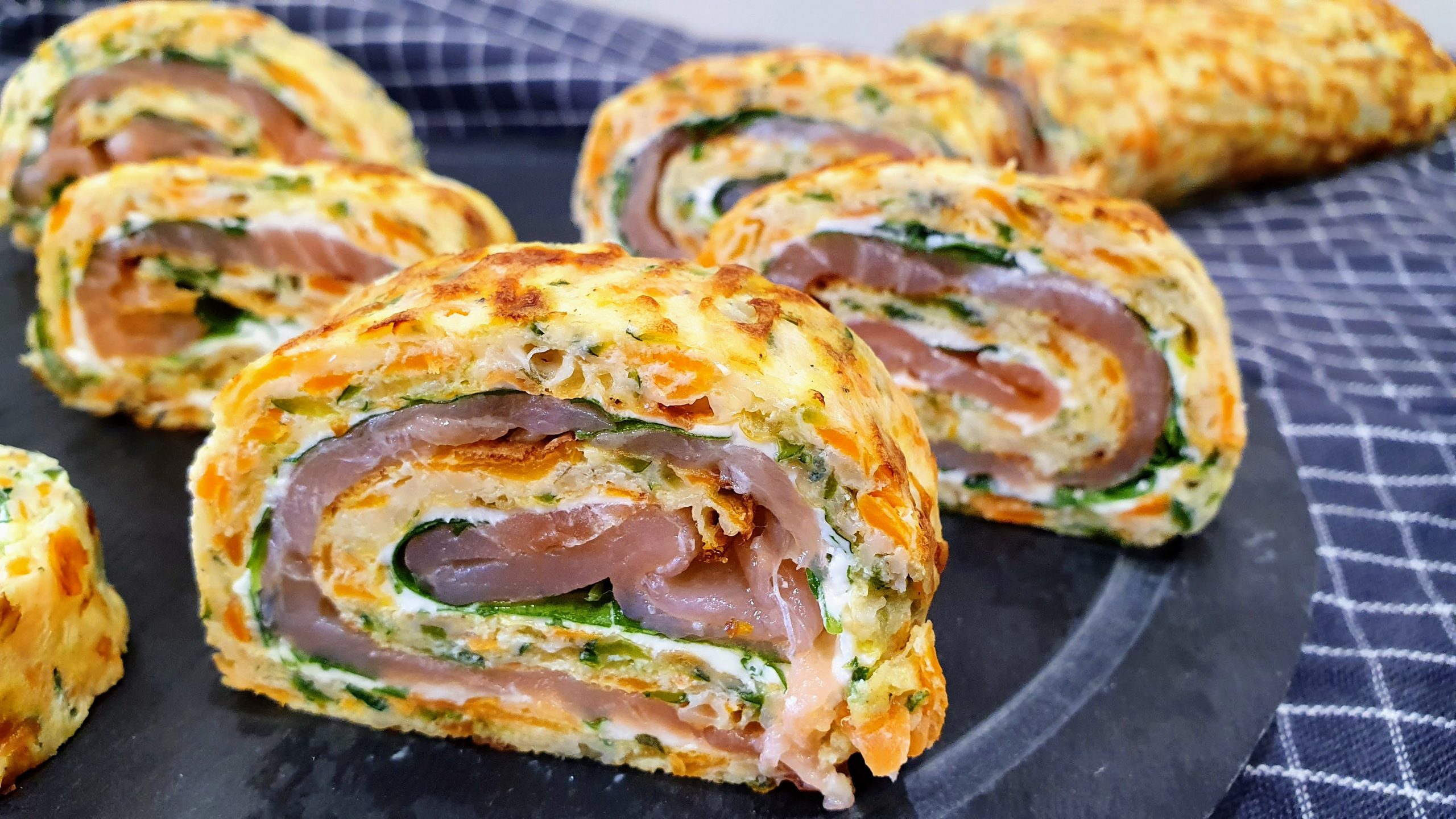 Rollitos de salmón y cala bacín para fiestas y celebraciones - OK-Recetas